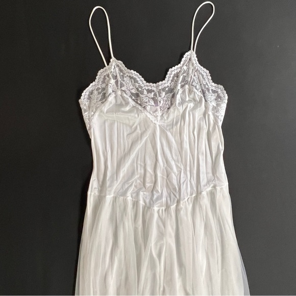 beth michaels | Intimates & Sleepwear | Vintage Beth Michaels White ...
